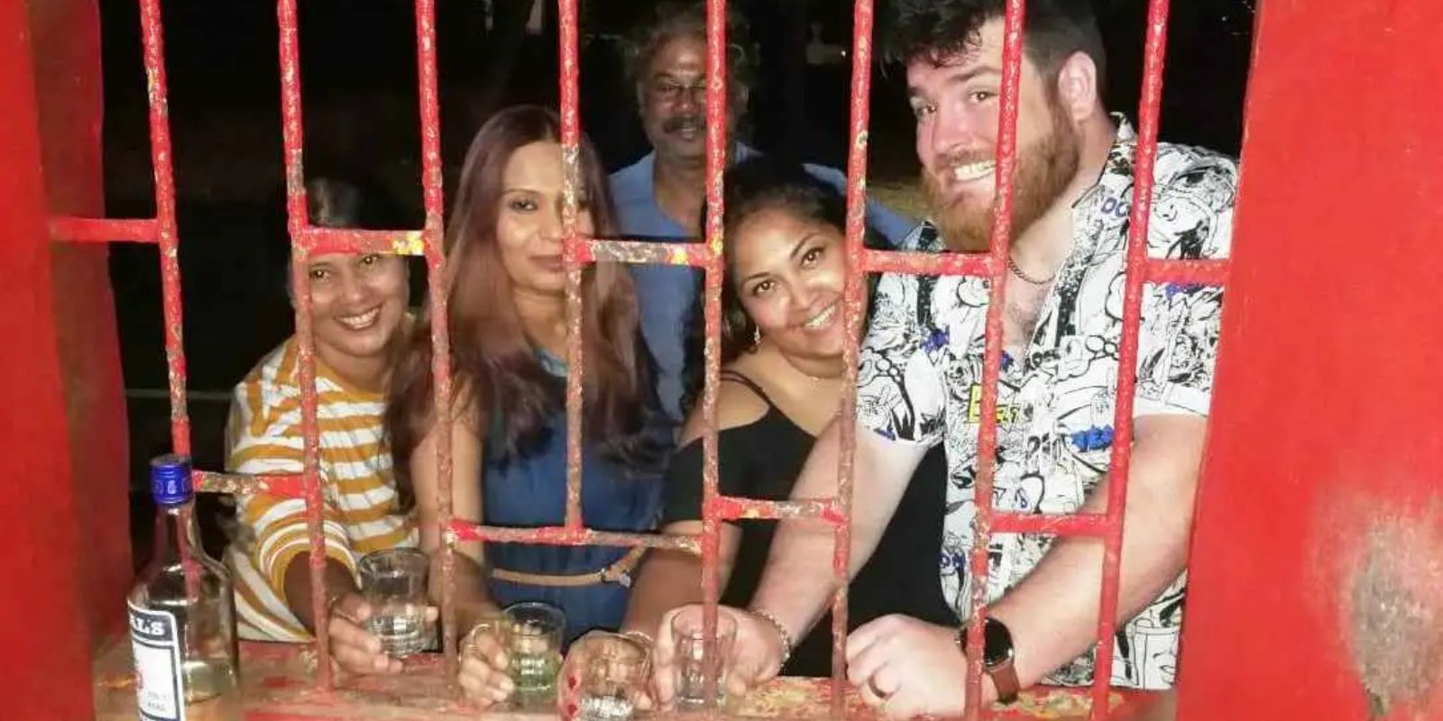 LetsGoa - Pub Hopping Goa – Local Bars, Drinks & Games