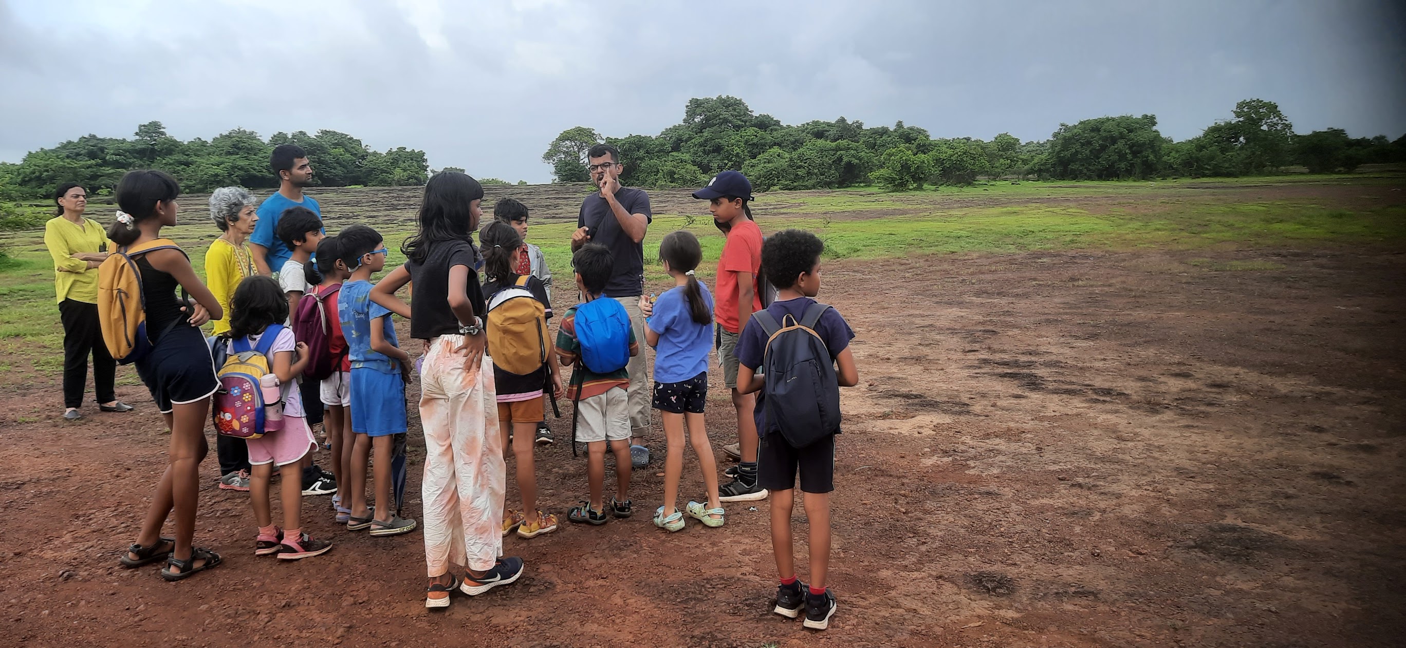 LetsGoa - Birdwatching at Socorro Plateau Goa | Guided Nature Walk